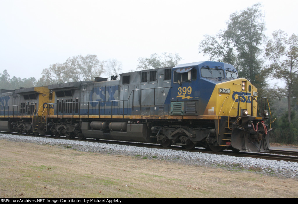 CSXT 399 closeup.